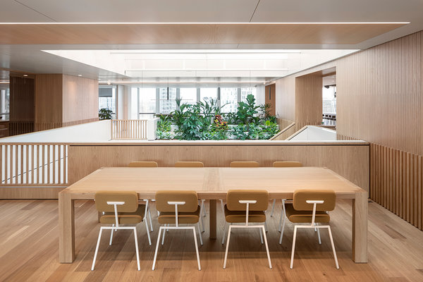 Projectinrichting; kantoortafels op maat gemaakt - Studio HENK - Studio ...